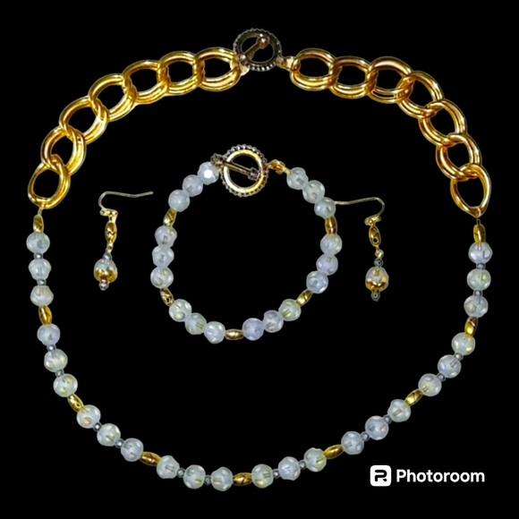 Hand Crafted | Jewelry | Handmade Gold Tone Chain Light Gray Polka Dot ...